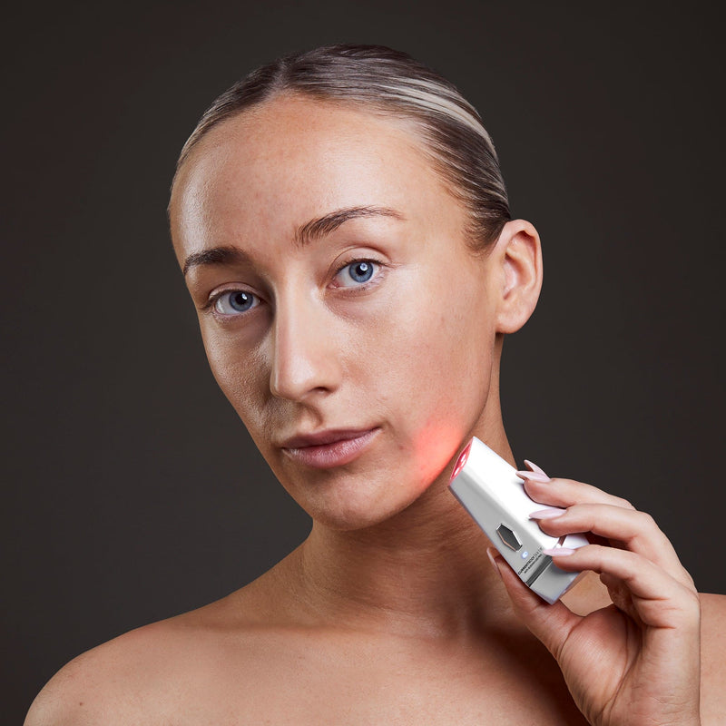 Light Therapy Wand for Blemishes | LED Light Therapy Pen | CurrentBody HK